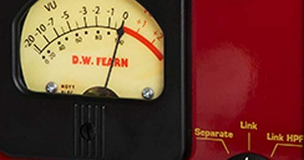 D.W.Fearn VT-7 stereo tube compressor studio equipment review